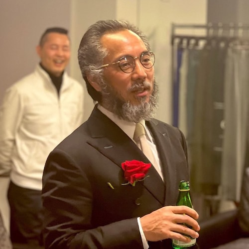 咚呲哒呲 on GETTR