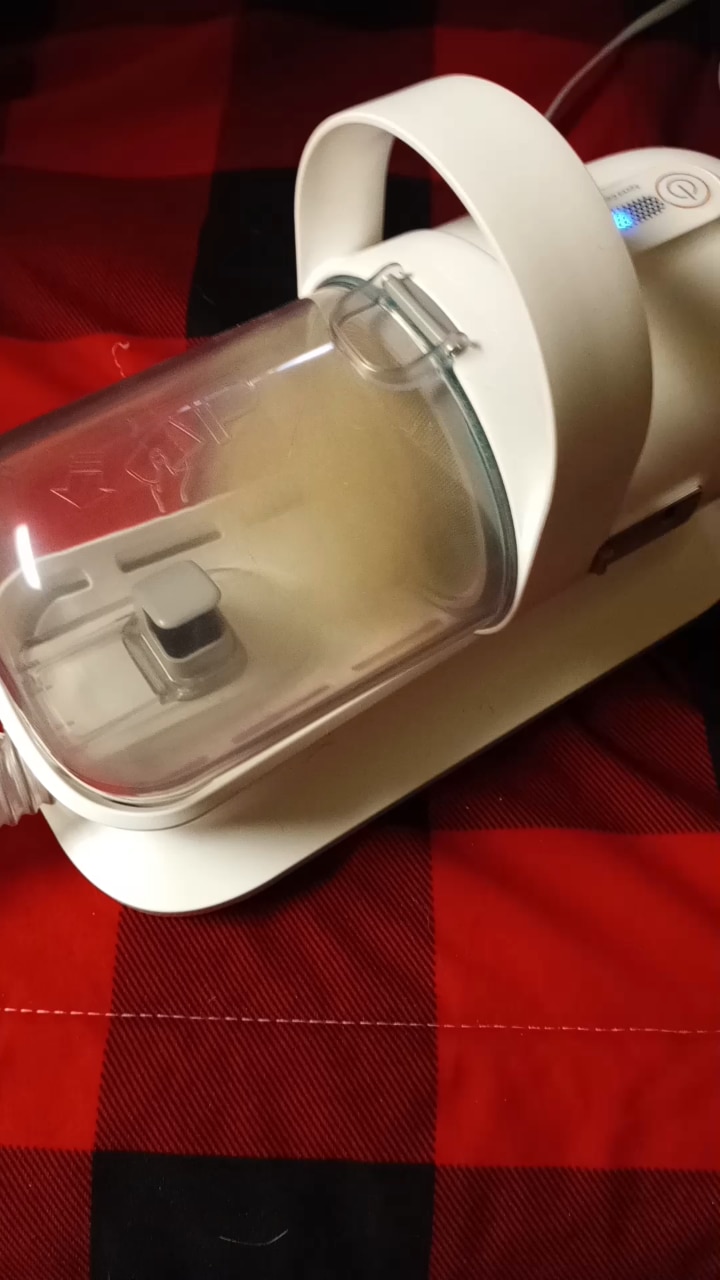 Trent page on GETTR : Neobot pet grooming vacuum!