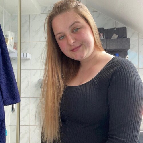 ellisa_7499 on GETTR