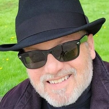 Robert Owen on GETTR