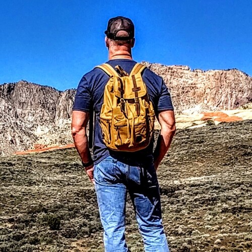 Christopher Borders on GETTR