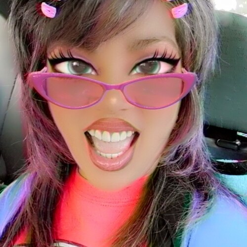 Awesome_Angela on GETTR - Profile and Posts on GETTR