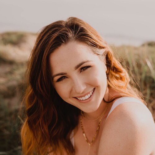 emily on GETTR - Profile and Posts on GETTR