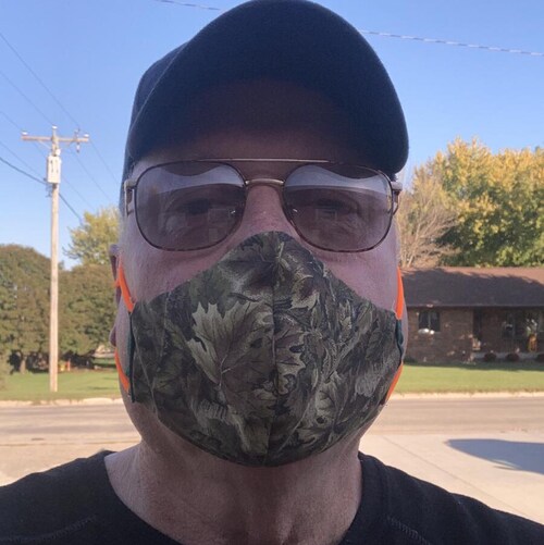 Robert Armstrong on GETTR