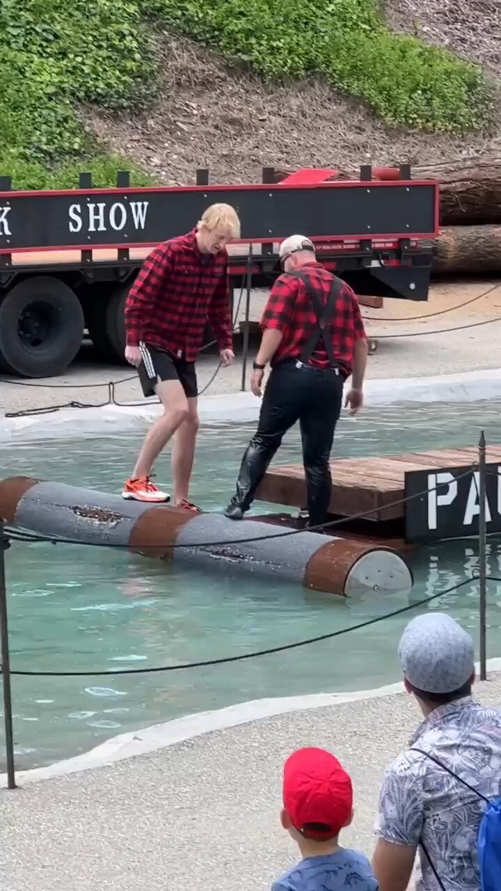 LuxeHaven on GETTR : Lumberjack Log Roll #challenge