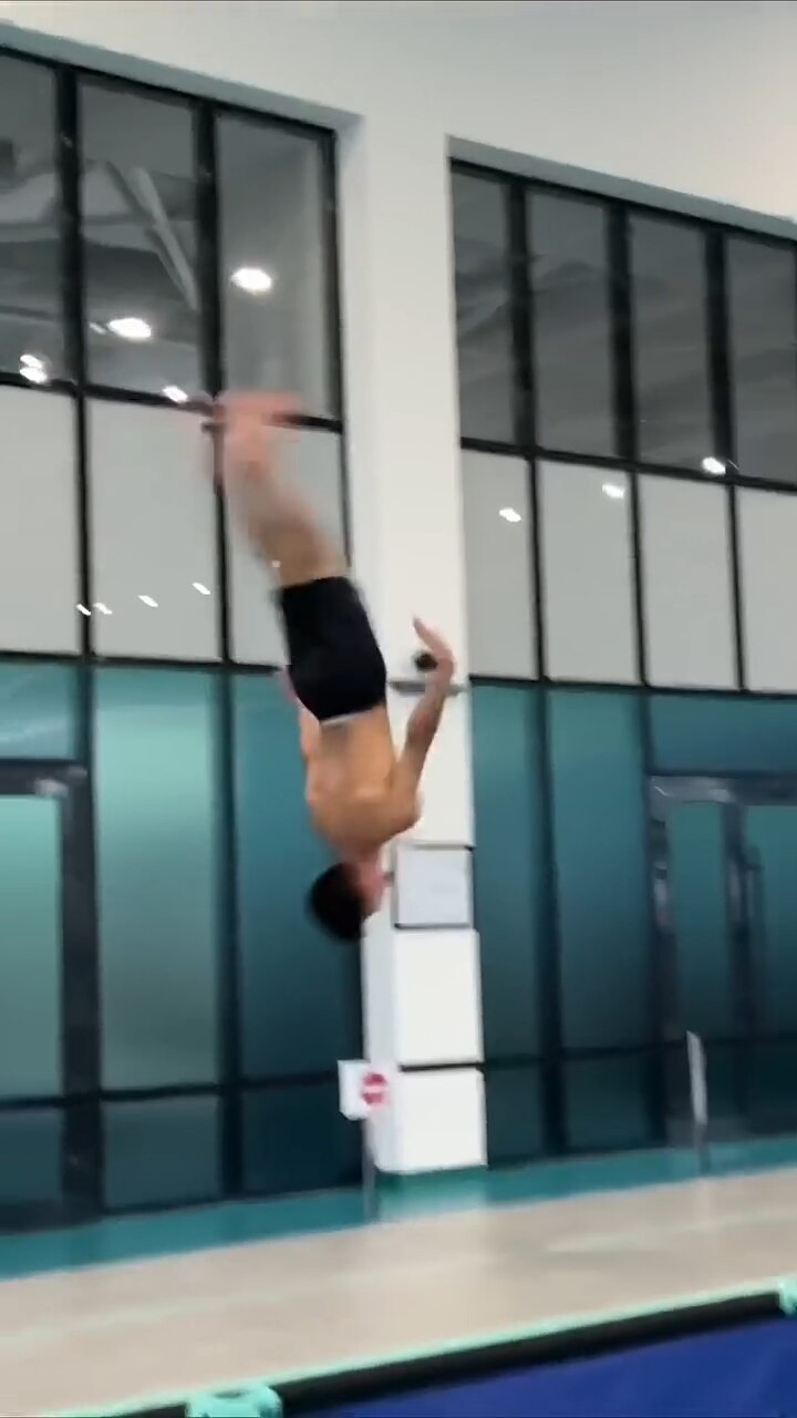 Apkquck on GETTR : https://rb.gy/mjk0sc