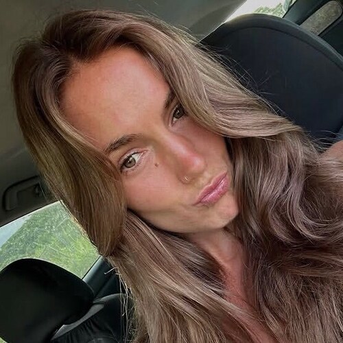 Claire Janice on GETTR - Profile and Posts on GETTR