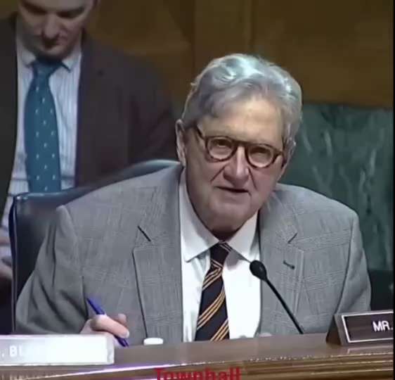 DavidisPissed on GETTR: This “Doctor” is a self proclaimed expert on ...