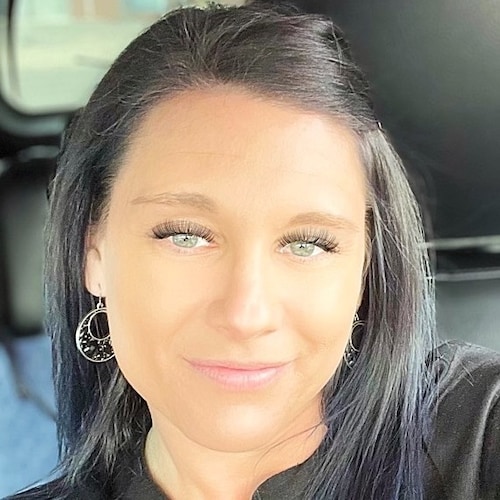 Becca on GETTR - Profile and Posts on GETTR