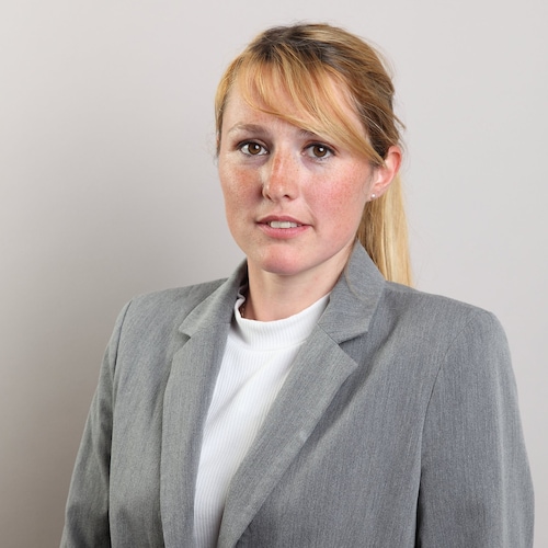 Julie ROUSSEL on GETTR