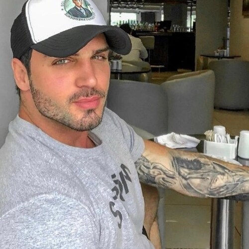 Alexander_oliver on GETTR