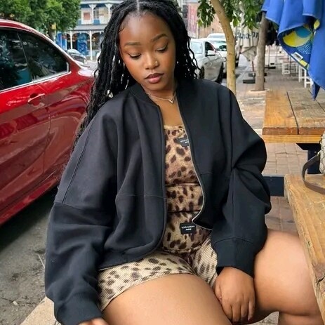 Lisa_11 on GETTR - Profile and Posts on GETTR