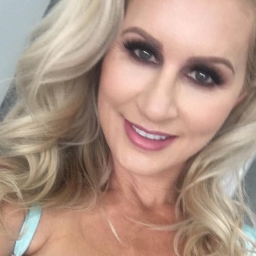 scarlettsmith_7719 on GETTR - Profile and Posts on GETTR