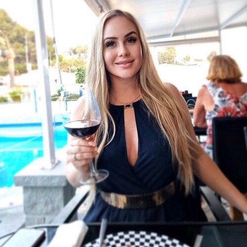 Rochelle Ward on GETTR - Profile and Posts on GETTR