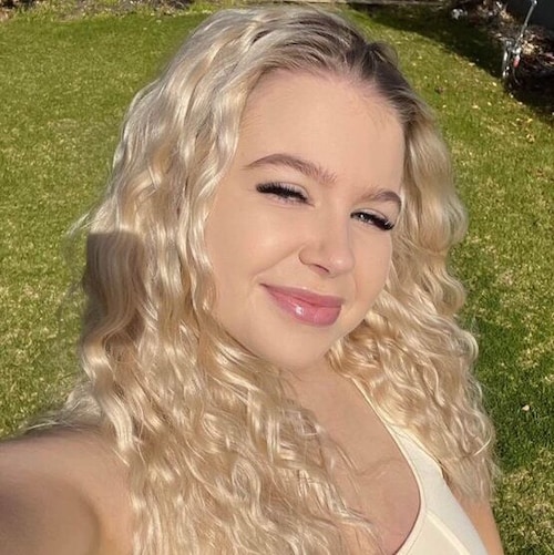 Emily Emika on GETTR