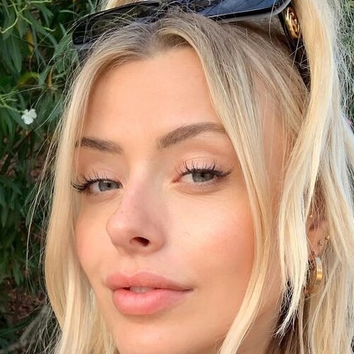 Samantha Maynard Sandra on GETTR - Profile and Posts on GETTR