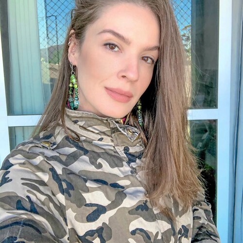 Elizabeth Cynthia on GETTR - Profile and Posts on GETTR