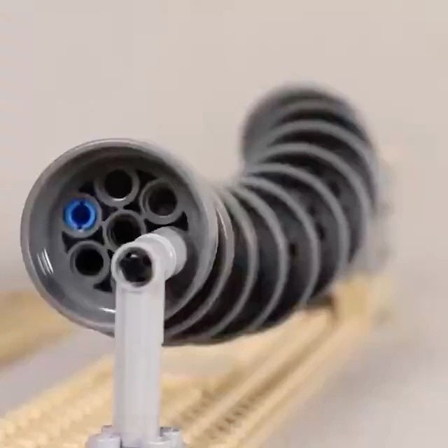 TechView on GETTR : Lego Wave Simulation 😉