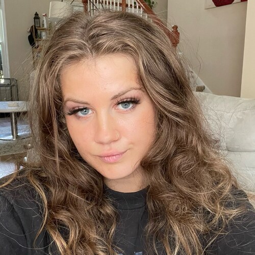 passionatelove99k on GETTR - Profile and Posts on GETTR