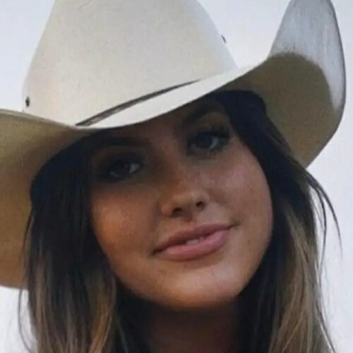 @lydia.hollis on GETTR - Profile and Posts on GETTR