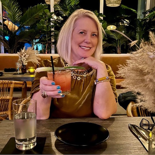 Alice__lopez on GETTR - Profile and Posts on GETTR