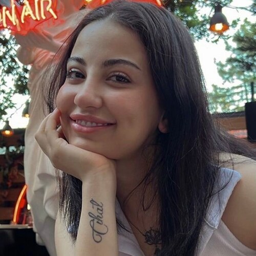 Kate walker on GETTR - Profile and Posts on GETTR