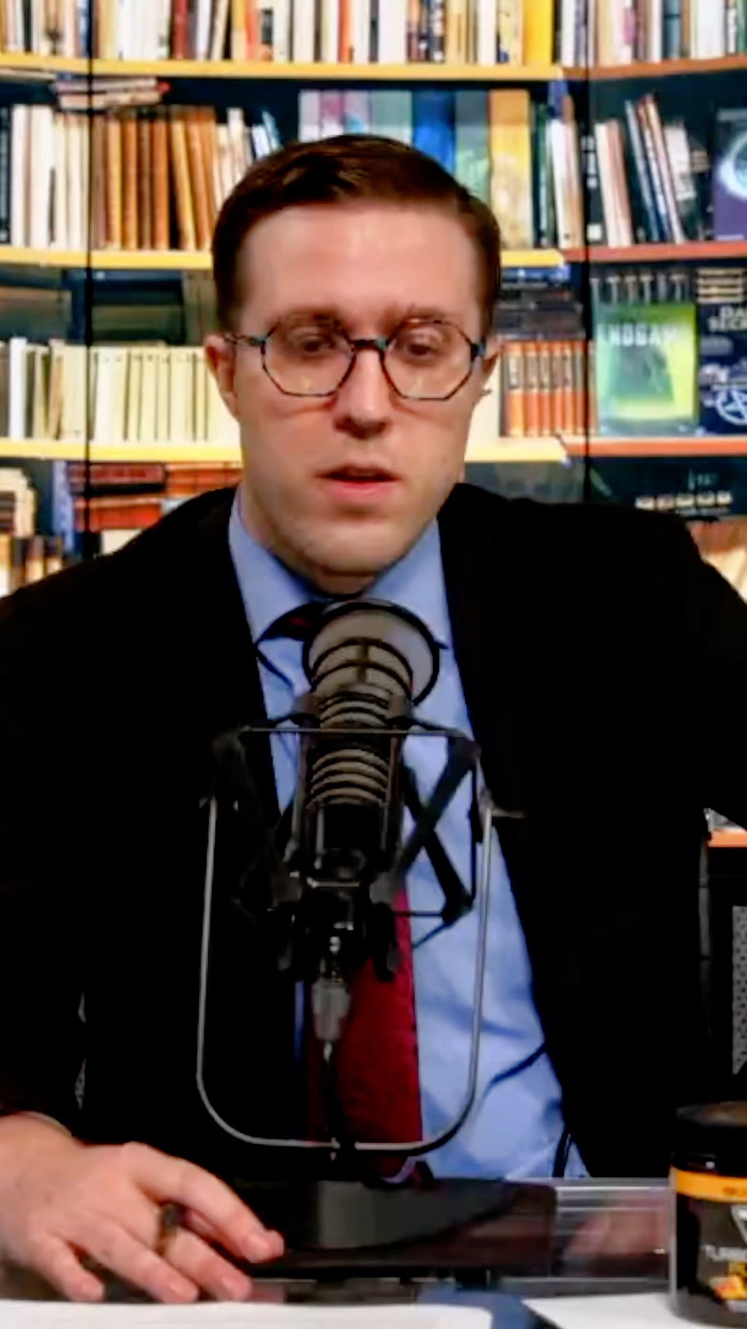 Chase Geiser on GETTR : The time to fight for your country is now.