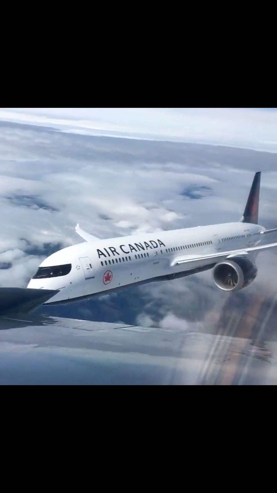 Handong💥 on GETTR: How aerial plane shots are captured Air-to-Air wit...