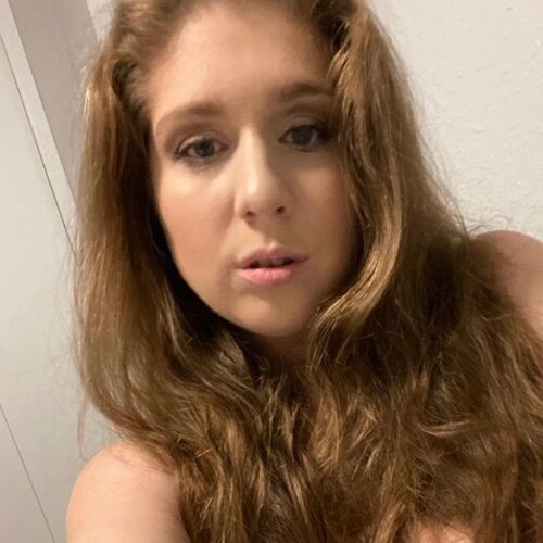 angela12_0797 on GETTR