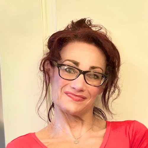 realWARCHICK on GETTR - Profile and Posts on GETTR