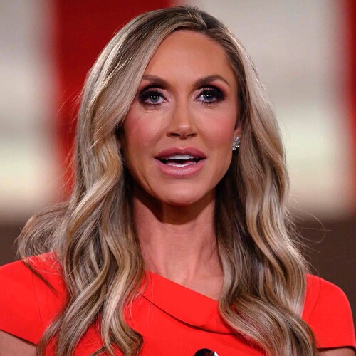 ilovelaratrump on GETTR