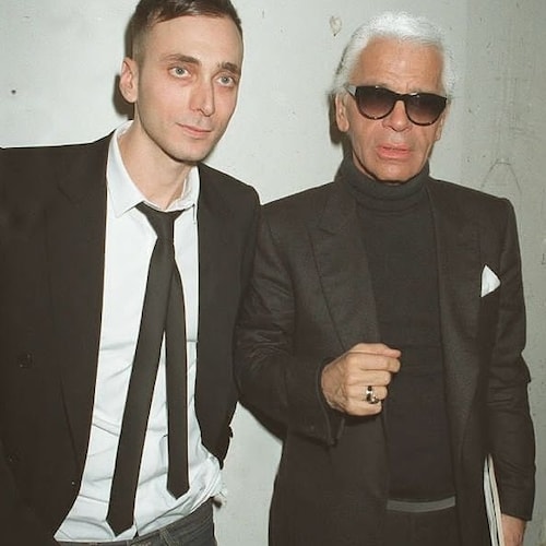 john on GETTR - Profile and Posts on GETTR