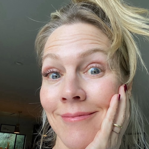 Jennifer Garth on GETTR