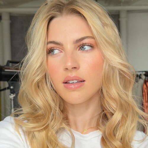 Emily on GETTR - Profile and Posts on GETTR