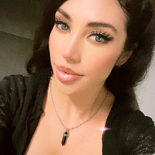 monica990 on GETTR - Profile and Posts on GETTR