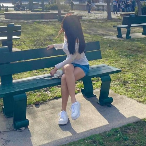 Arina1122 on GETTR - Profile and Posts on GETTR