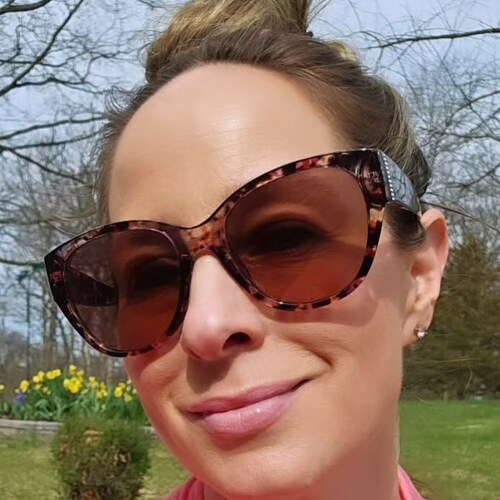 Natalie Roxburgh on GETTR - Profile and Posts on GETTR