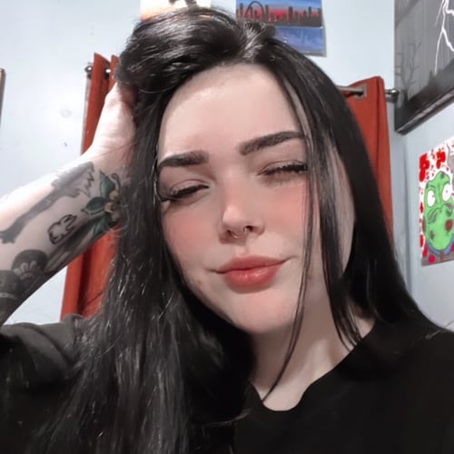 Lily Love Loudon On Gettr