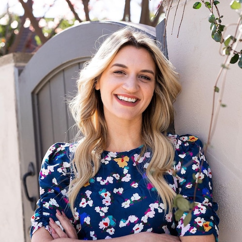 lisakaylay3425 on GETTR - Profile and Posts on GETTR