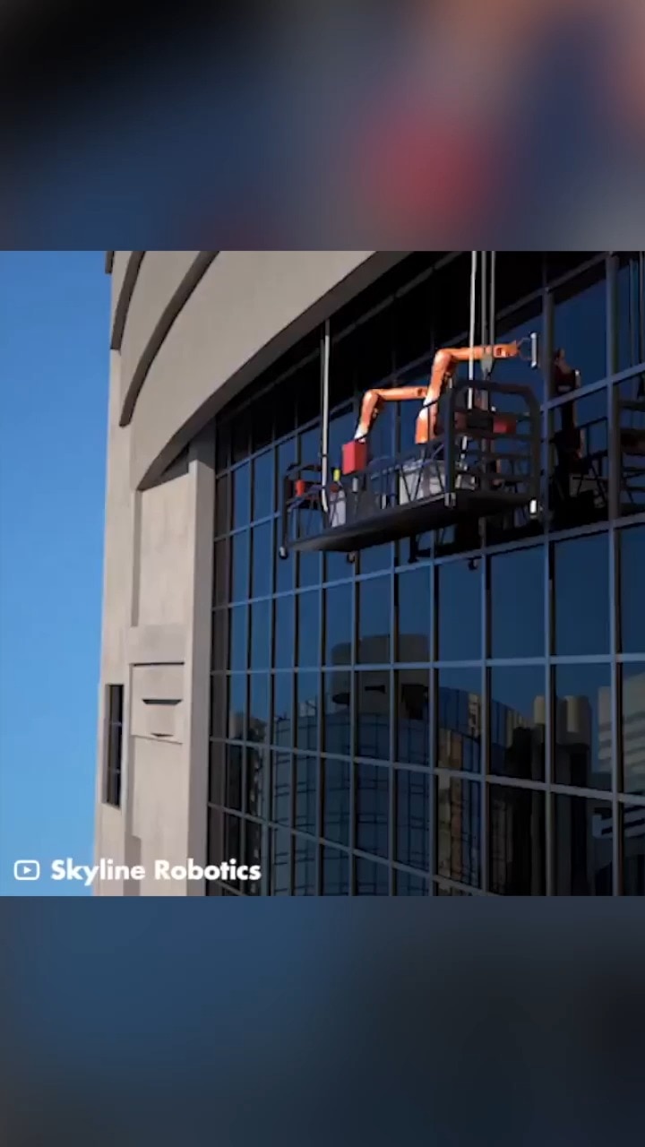 TechView on GETTR : This robot cleans windows for high-rise buildings ...