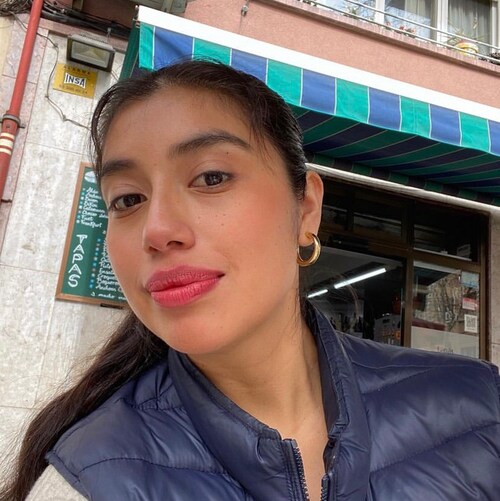 Clara Taylor on GETTR